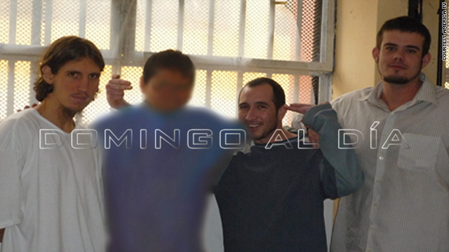 Peru Investigates Van Der Sloot Prison Picture