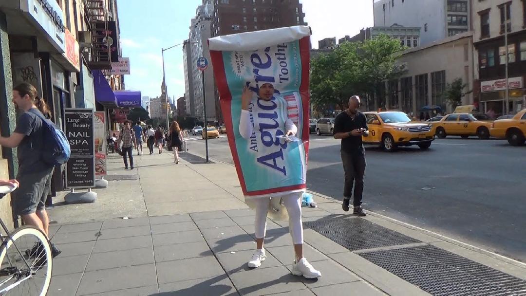 Toothpaste - S2 EP6 - The Eric Andre Show