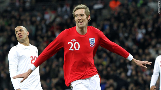 Crouch double secures England win over Egypt - CNN.com