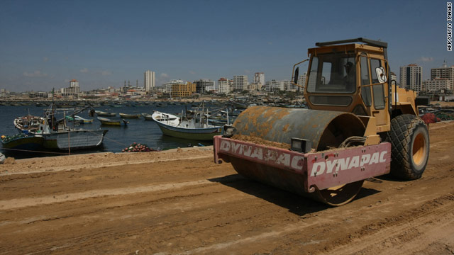 Activists vow to deliver aid to Gaza - CNN.com